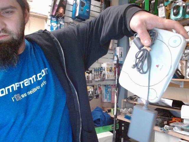 Sony SCPH-101 | Consoles Playstation 1 | Pierrefonds | Inventaire #4070545